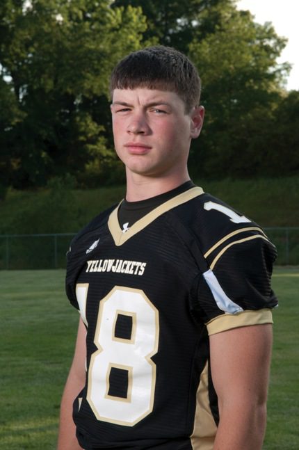 501 LIFE Magazine | Clinton's Drew Farmer dreams 'big'