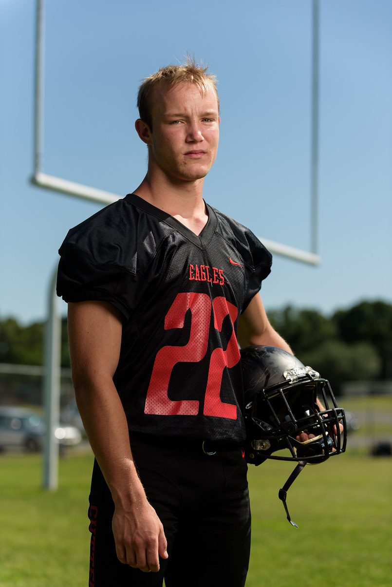 501 LIFE Magazine | Bigelow game about ‘momentum’ for Mace, Cutter ...