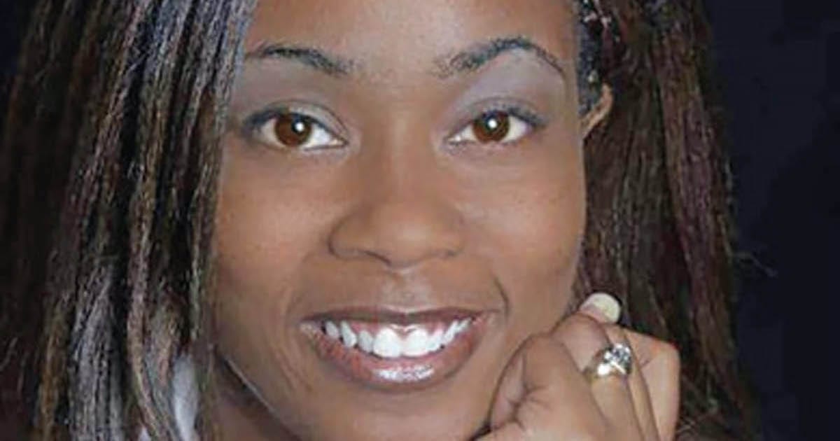 501 LIFE Magazine | Davis: author, poet and playwright