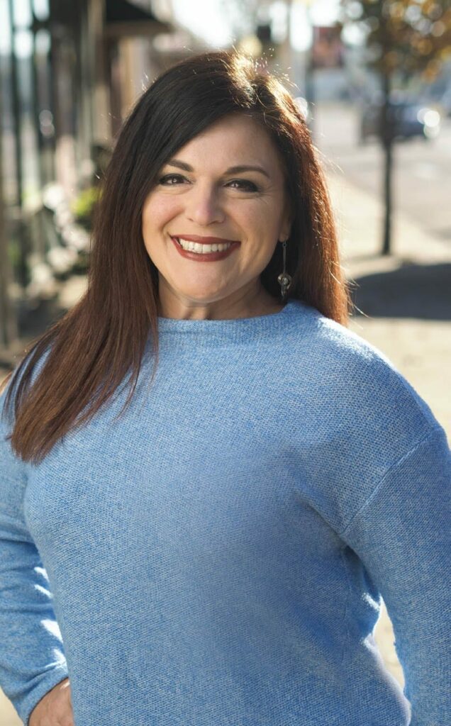 501 LIFE Magazine | Person of the Month: Kara Jones
