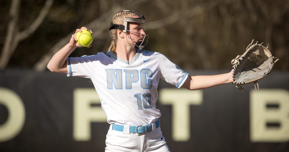 501 LIFE Magazine | Nighthawks softball splits with Rich Mountain