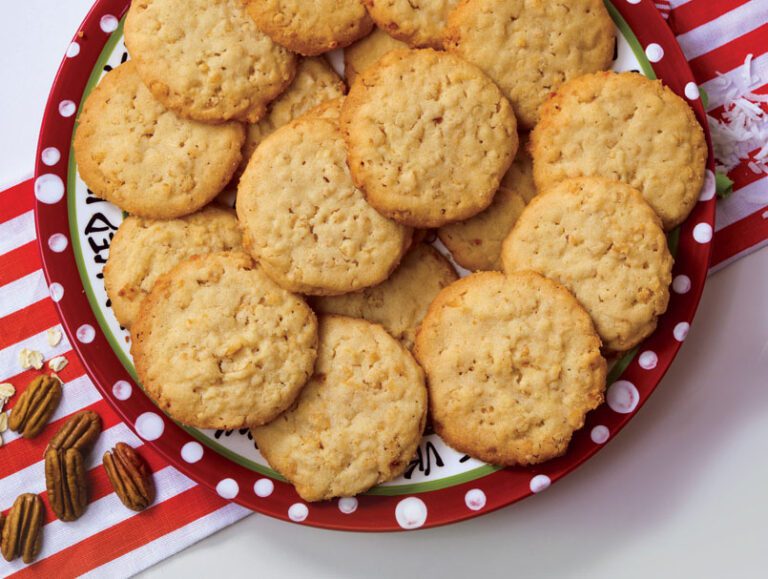 501 LIFE Magazine | Santa’s 12 cookies of Central Arkansas