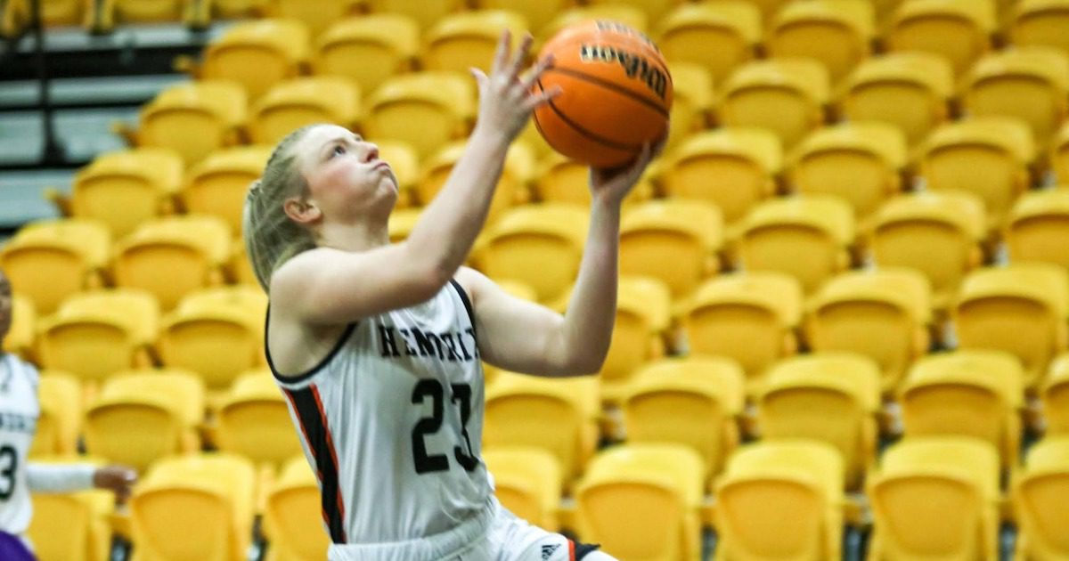 501 LIFE Magazine | Warriors drop conference opener to Lynx