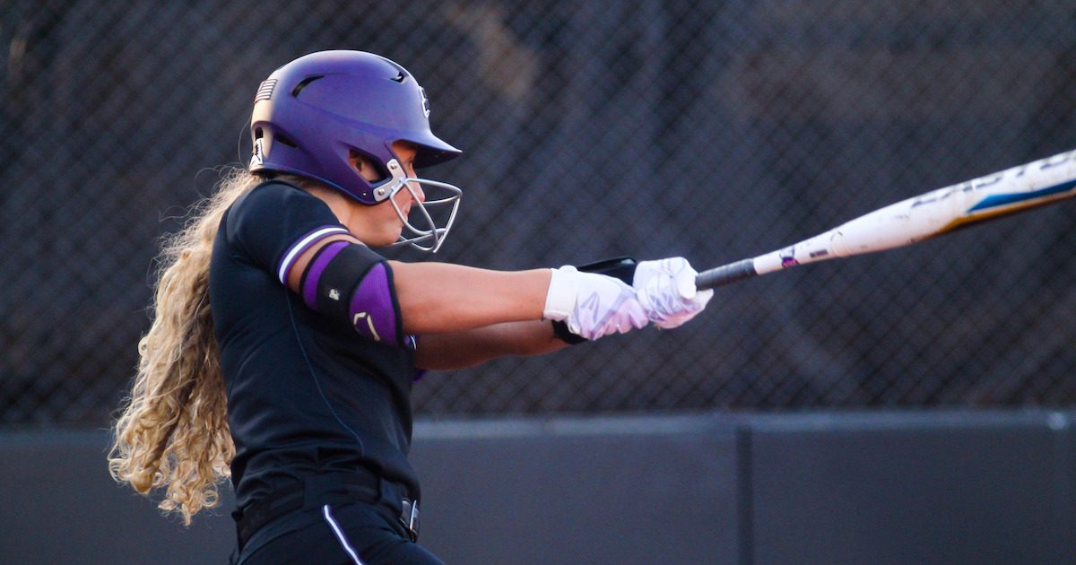 501 LIFE Magazine | Bare literally walks off Tulsa, Bears win