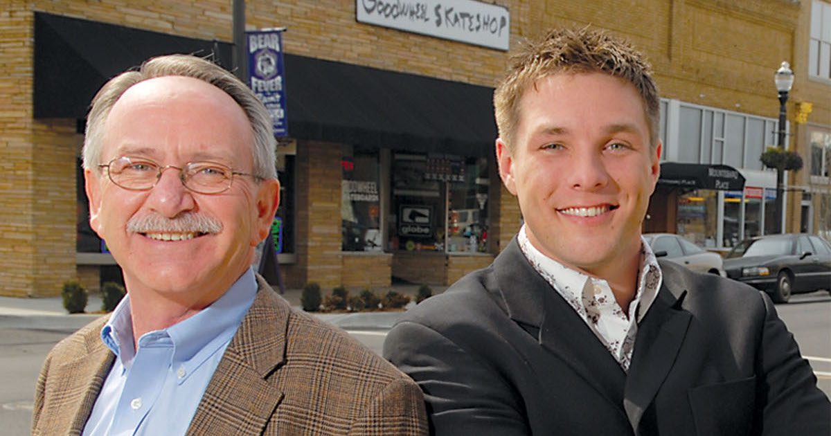 501 LIFE Magazine | Downtown Conway still the place to be