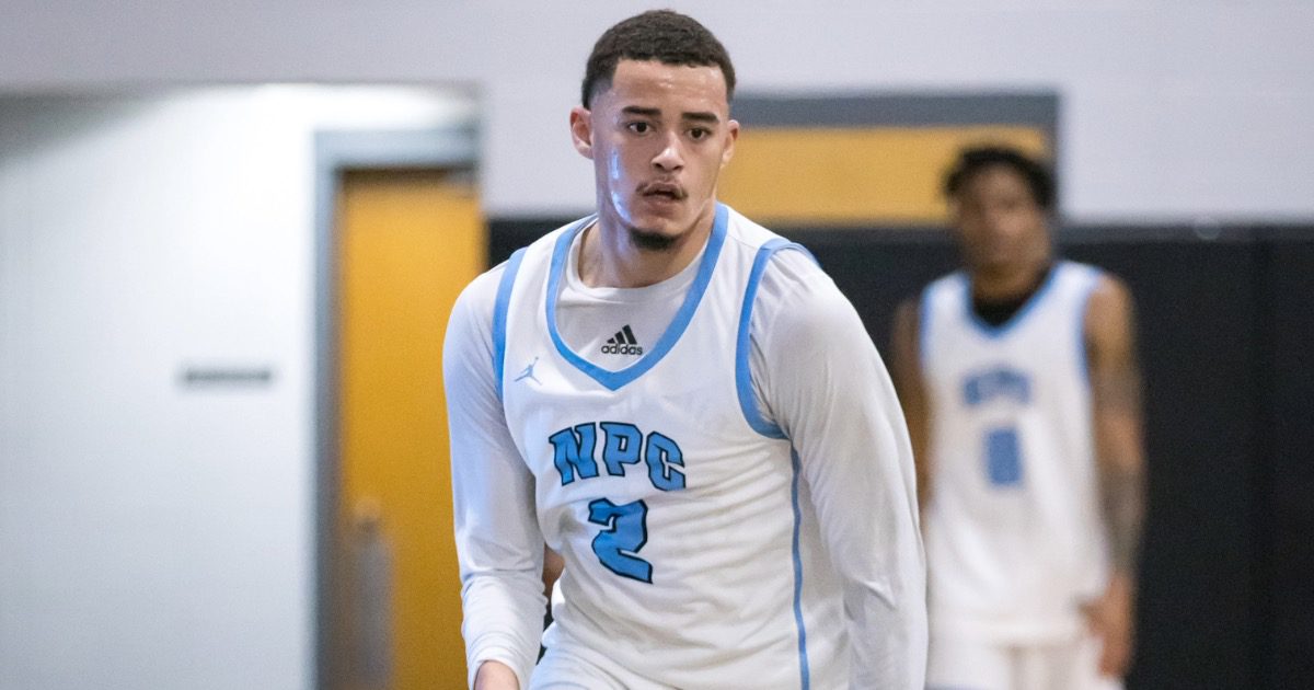 501 LIFE Magazine | Nighthawks corral Colts, improve to 16-0