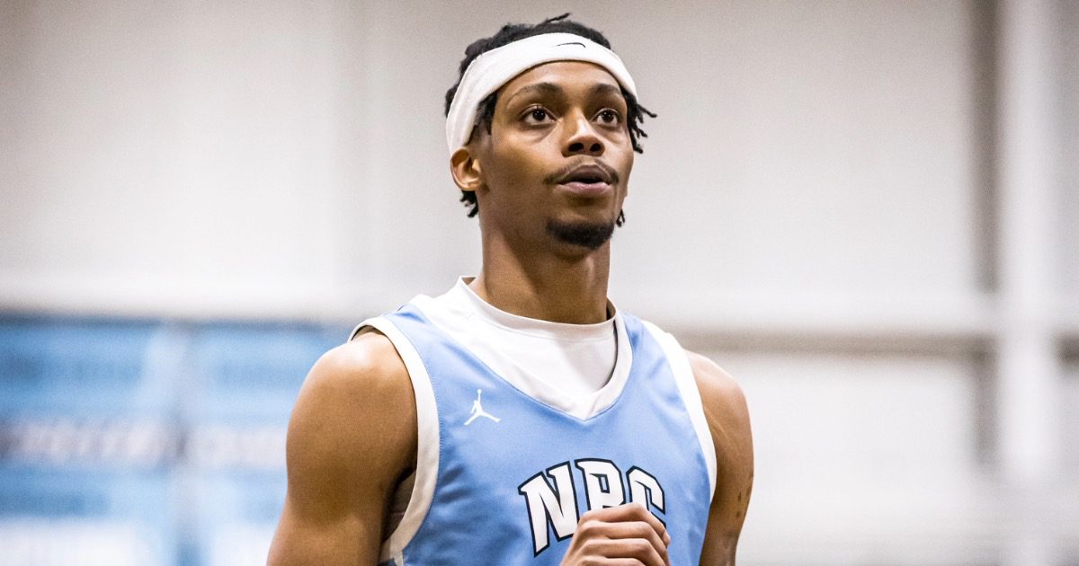 501 LIFE Magazine | White makes history in Nighthawk Win