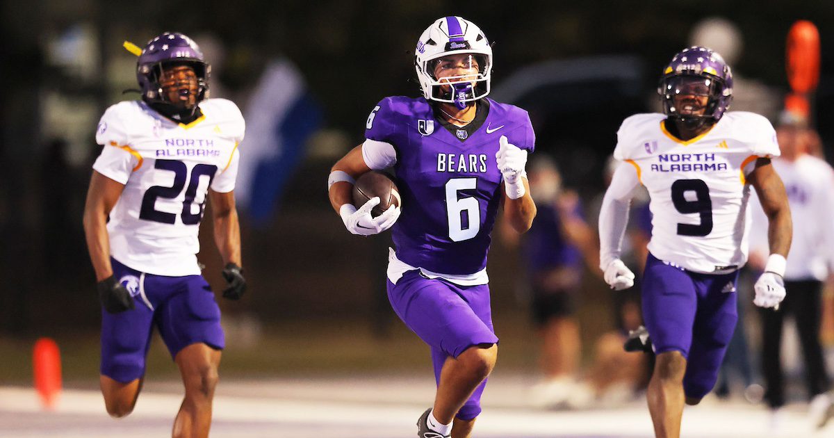501 LIFE Magazine | UCA’s Henry named finalist for Jerry Rice Award