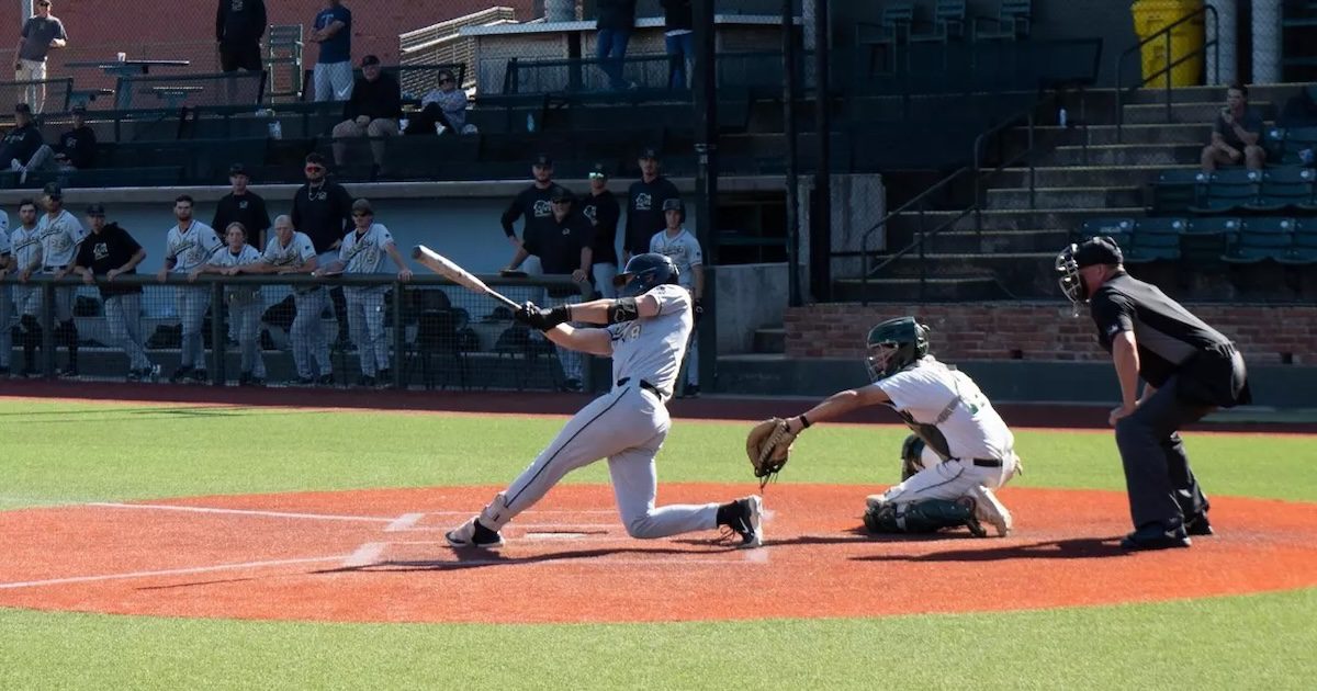 501 LIFE Magazine | Harding Baseball achieves historic national ranking