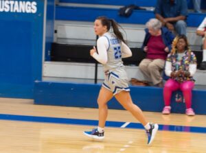 501 LIFE Magazine | Head earns AMC Player of the Week honors
