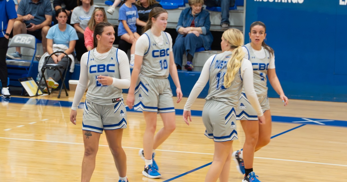 501 LIFE Magazine | Lady Mustangs lose to Stephens while making history